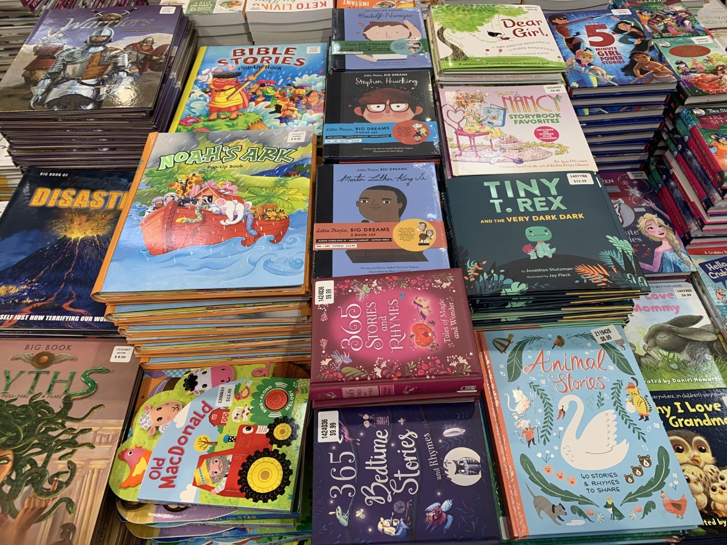 Costco Spring Aisle 2020 Superpost! Books & DVDs - Costco West Fan Blog