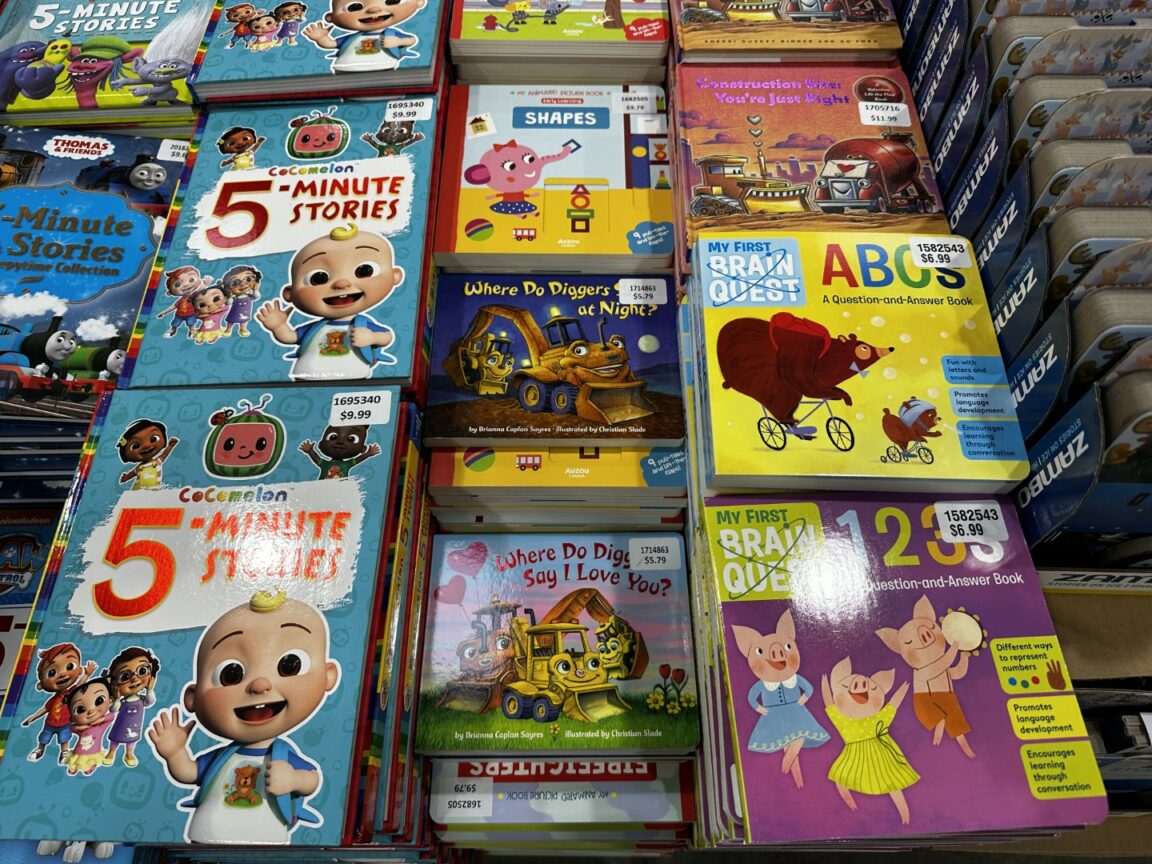 Costco Winter 2023 Superpost – The Entire Book Section! - Costco West ...
